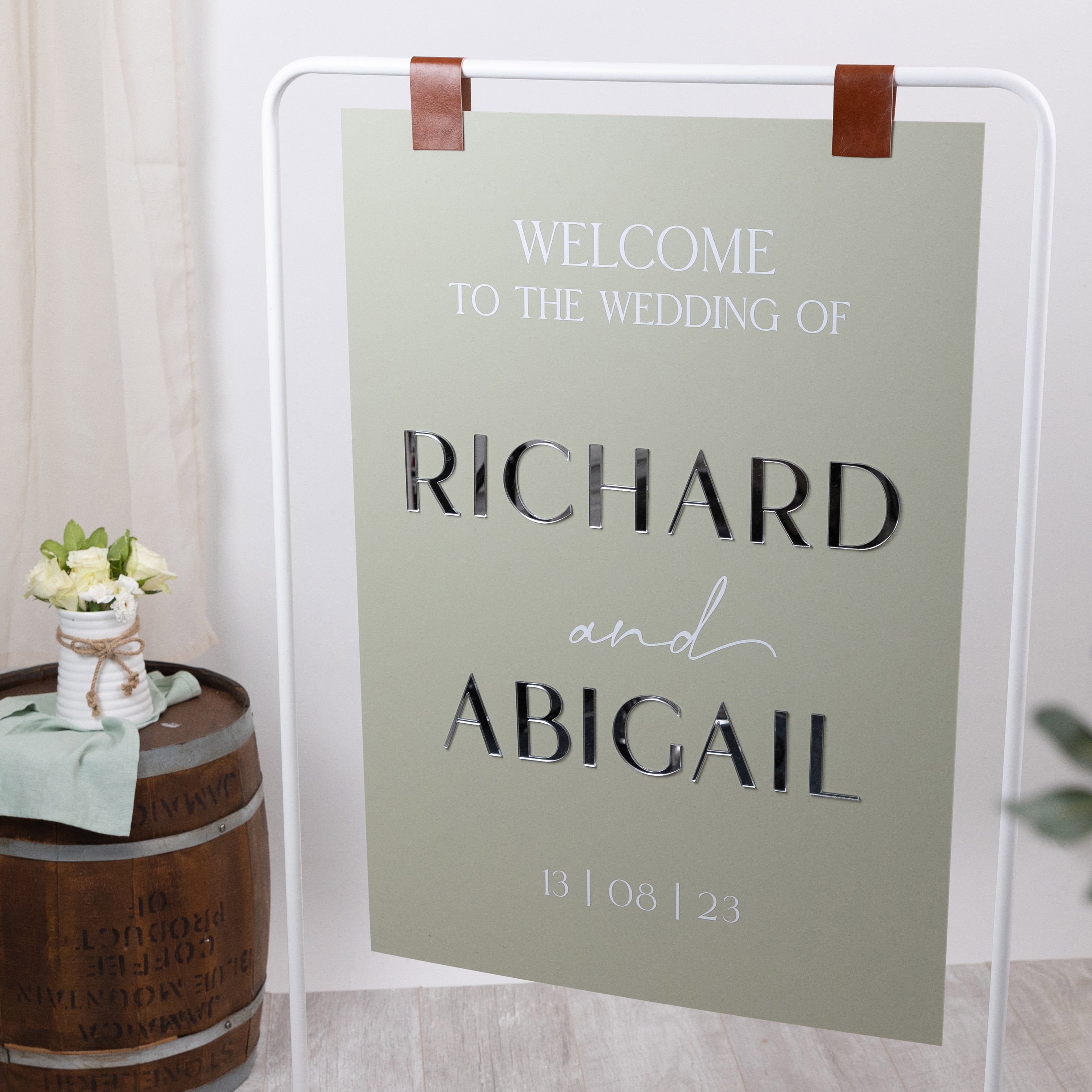 Acrylic Welcome Sign - Wedding Signage - Stacked Names